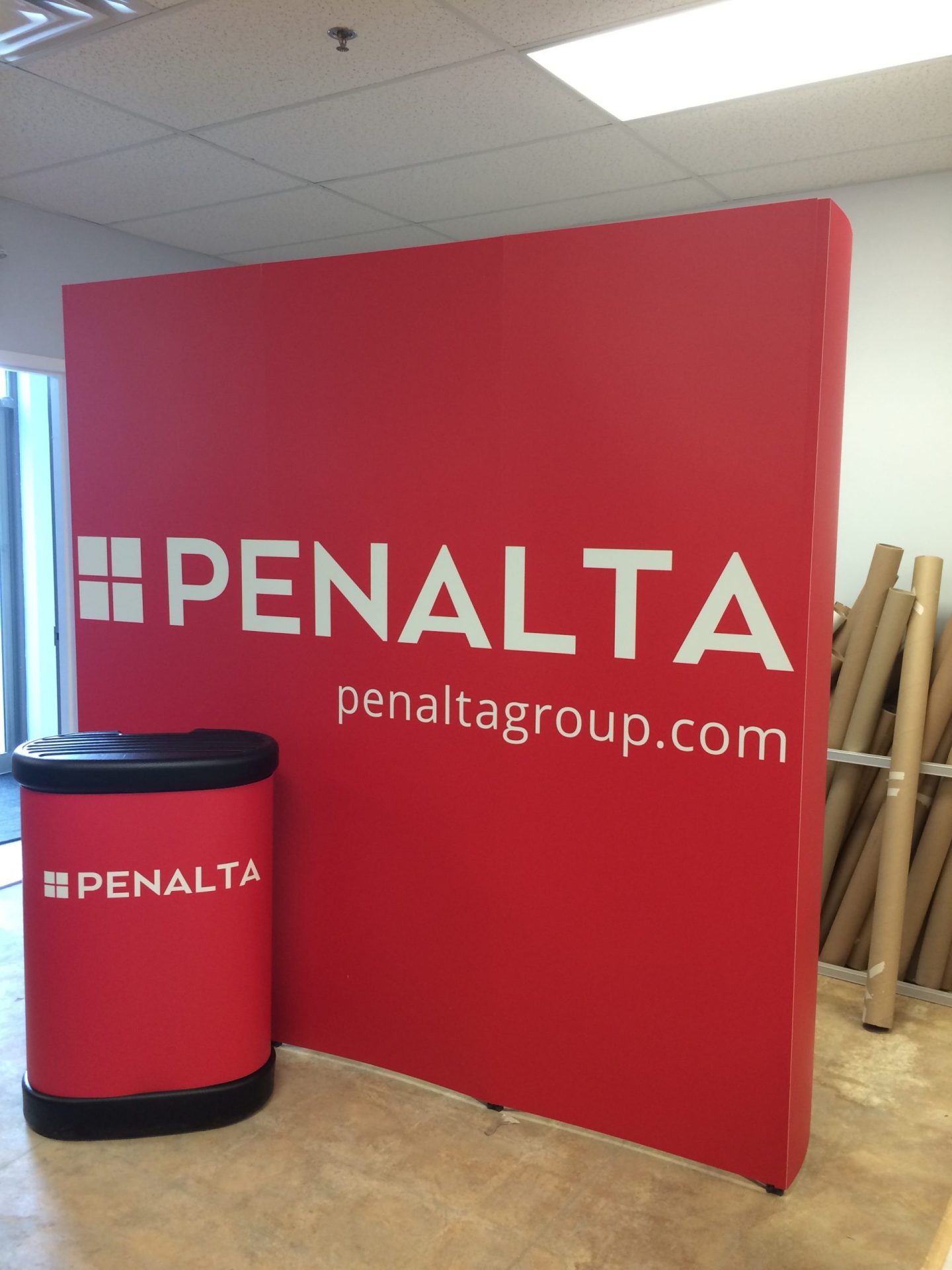 Vinyl Signs & Displays In Toronto | Best Displays & Graphics