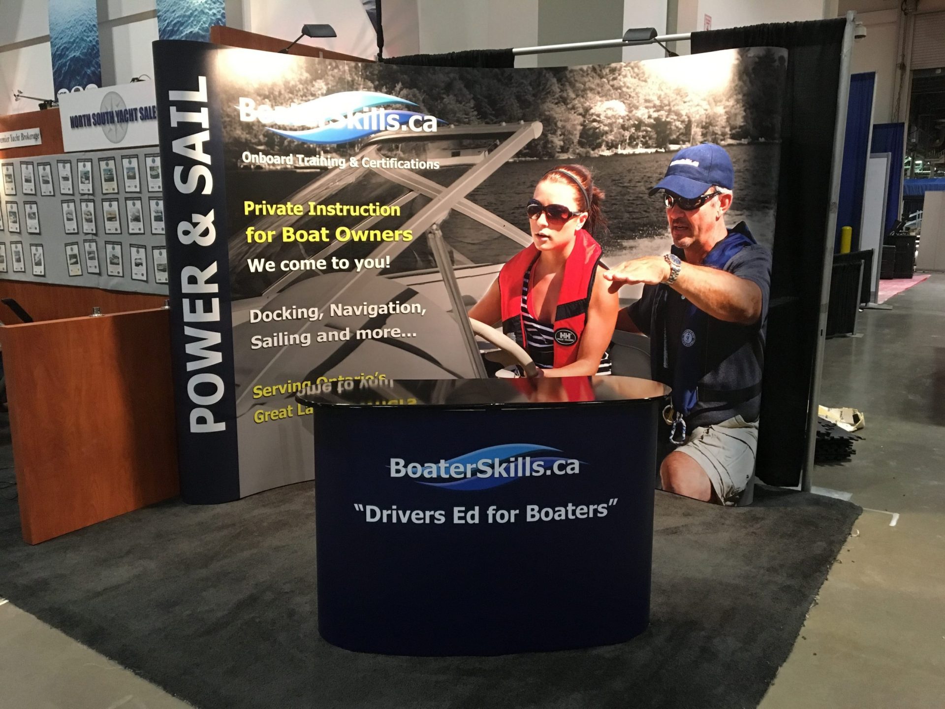 Vinyl Signs & Displays In Toronto | Best Displays & Graphics